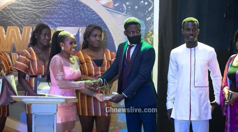 Nana Ama Boadiwa was crowned as the best Online TV Presenter in the ...